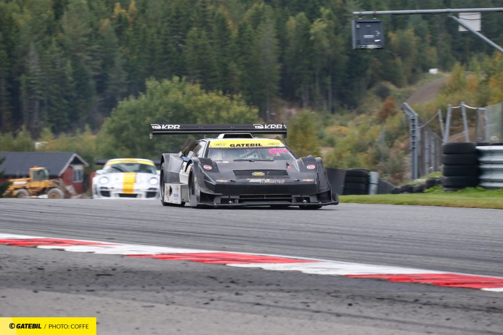 Kai Roger Bakken takes victory in a race full of action. – Gatebil